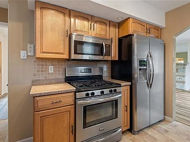 4438 Mulberry Ct, Pittsburgh, PA 15227 | Zillow