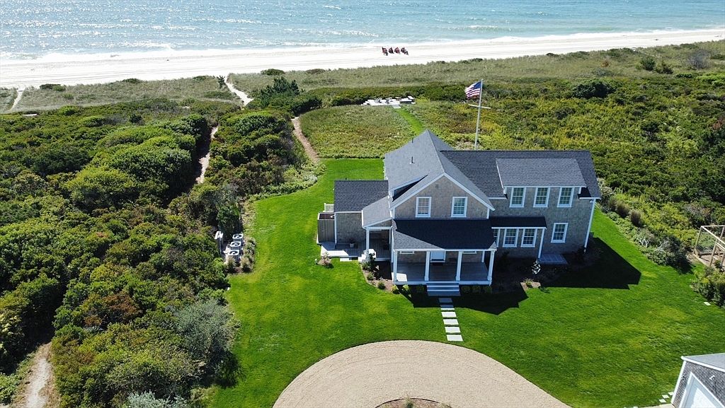 29 Nonantum Ave, Nantucket, MA 02554 | Zillow