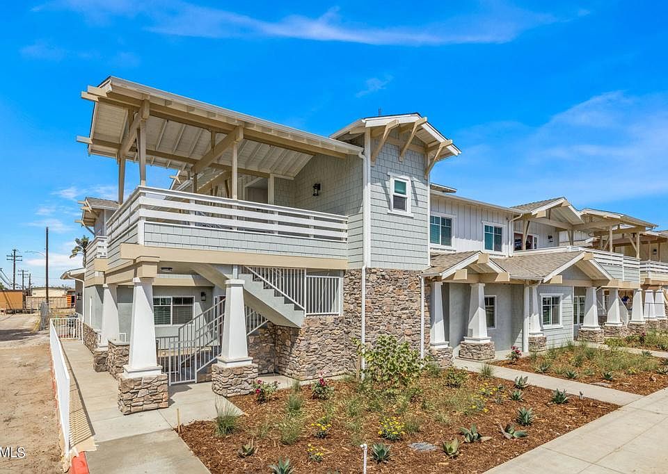 305 N F St Oxnard CA | Zillow