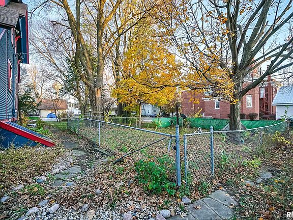 202 W 3rd St, Delavan, IL 61734 | Zillow