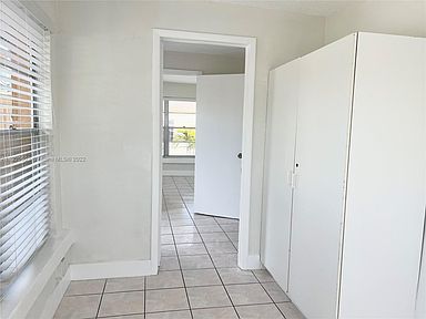 19 SW 6th St #1, Dania, FL 33004 | Zillow
