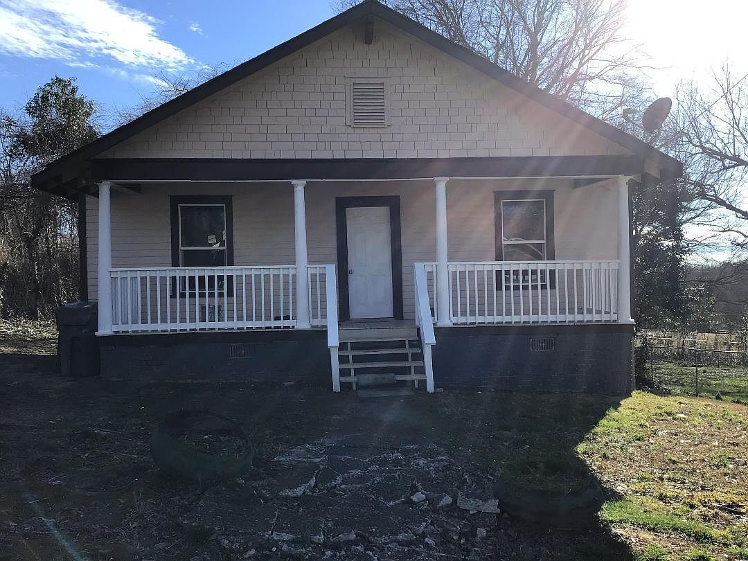 161 Seay St, Spartanburg, SC 29306 | Zillow