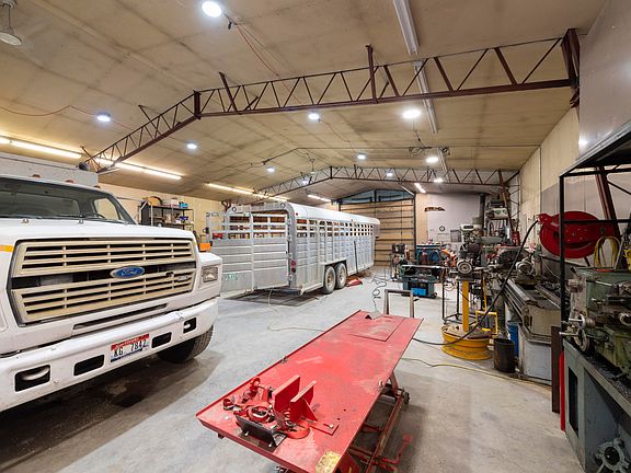 188 Wilson Ln, Challis, ID 83226 | MLS #24-332405 | Zillow