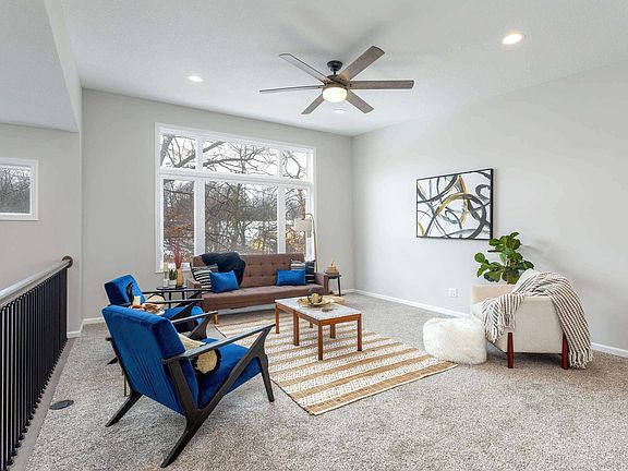 1145 Waverly Rd, Davenport, IA 52804 | MLS #QC4253234 | Zillow