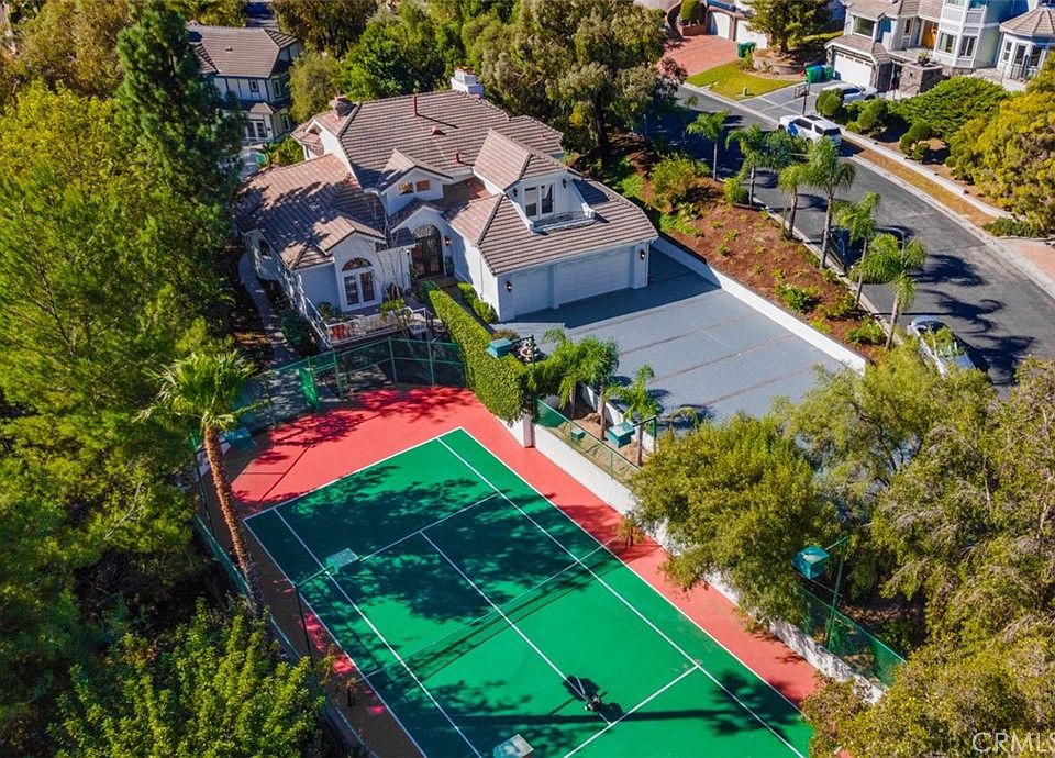 10282 Ambervale Ln, Santa Ana, CA 92705 | Zillow