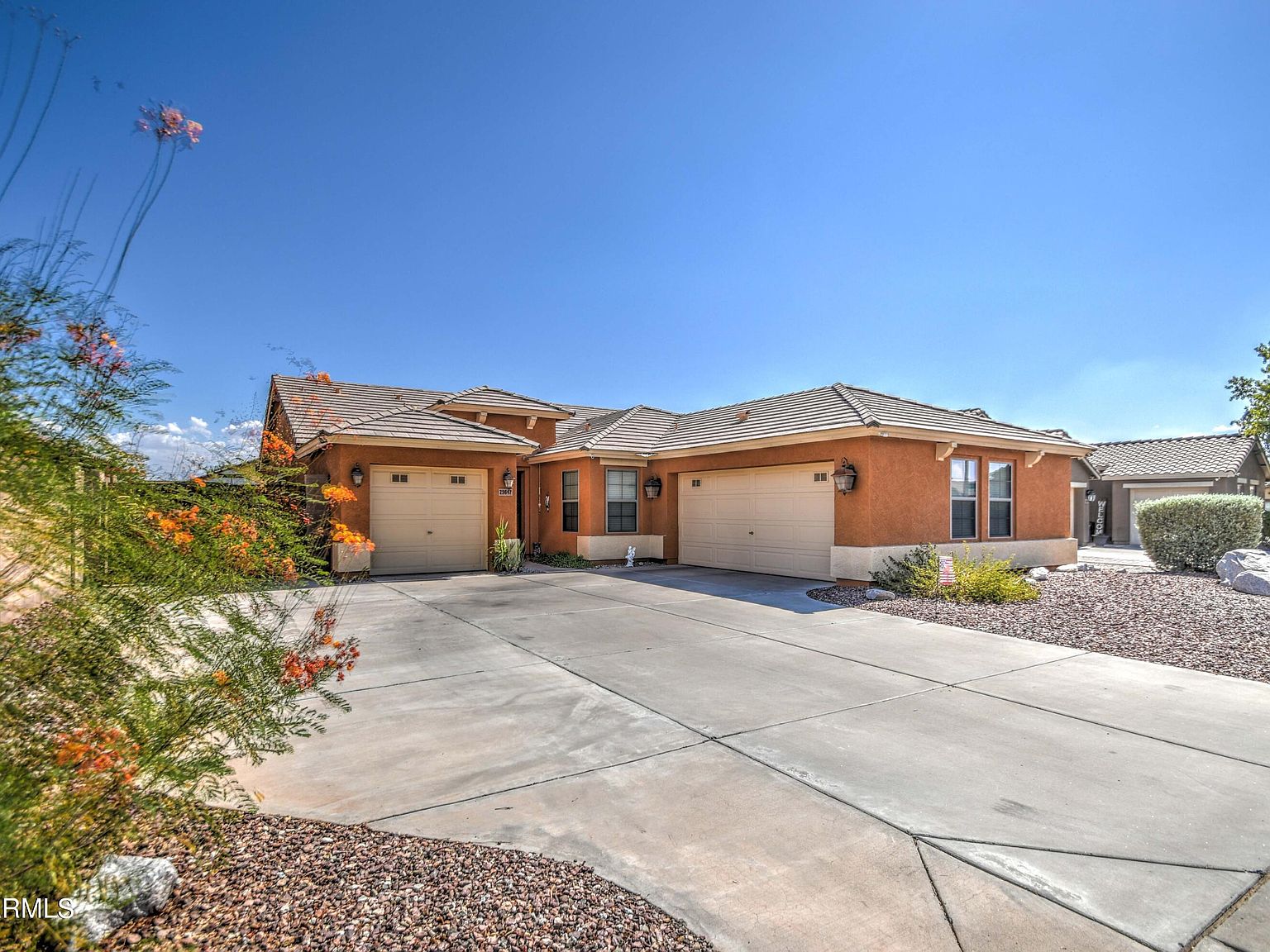 25647 W Rio Vista Ln, Buckeye, AZ 85326 | Zillow