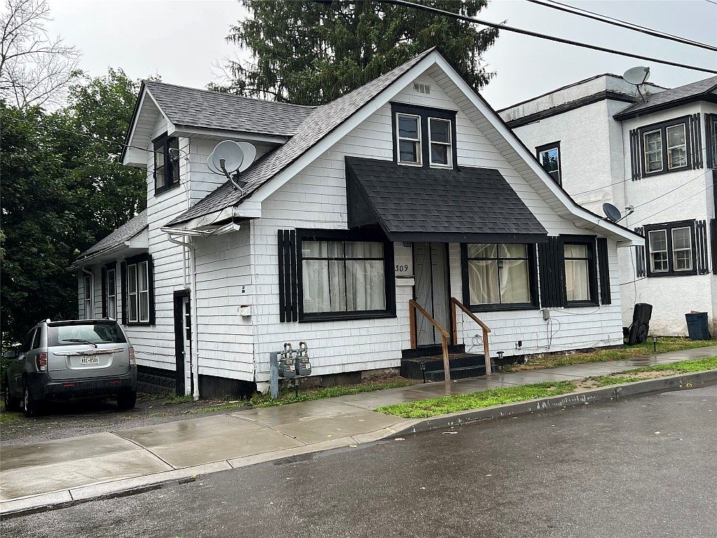 309 Grand Ave, Johnson City, NY 13790 | Zillow