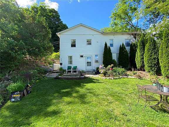 443 E Main Street, Jefferson Valley, NY 10535 | Zillow