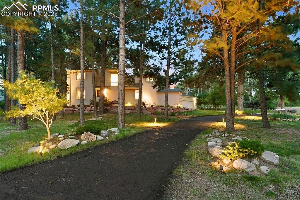 18971 Shadowood Dr, Monument, CO 80132 | MLS #8309990 | Zillow