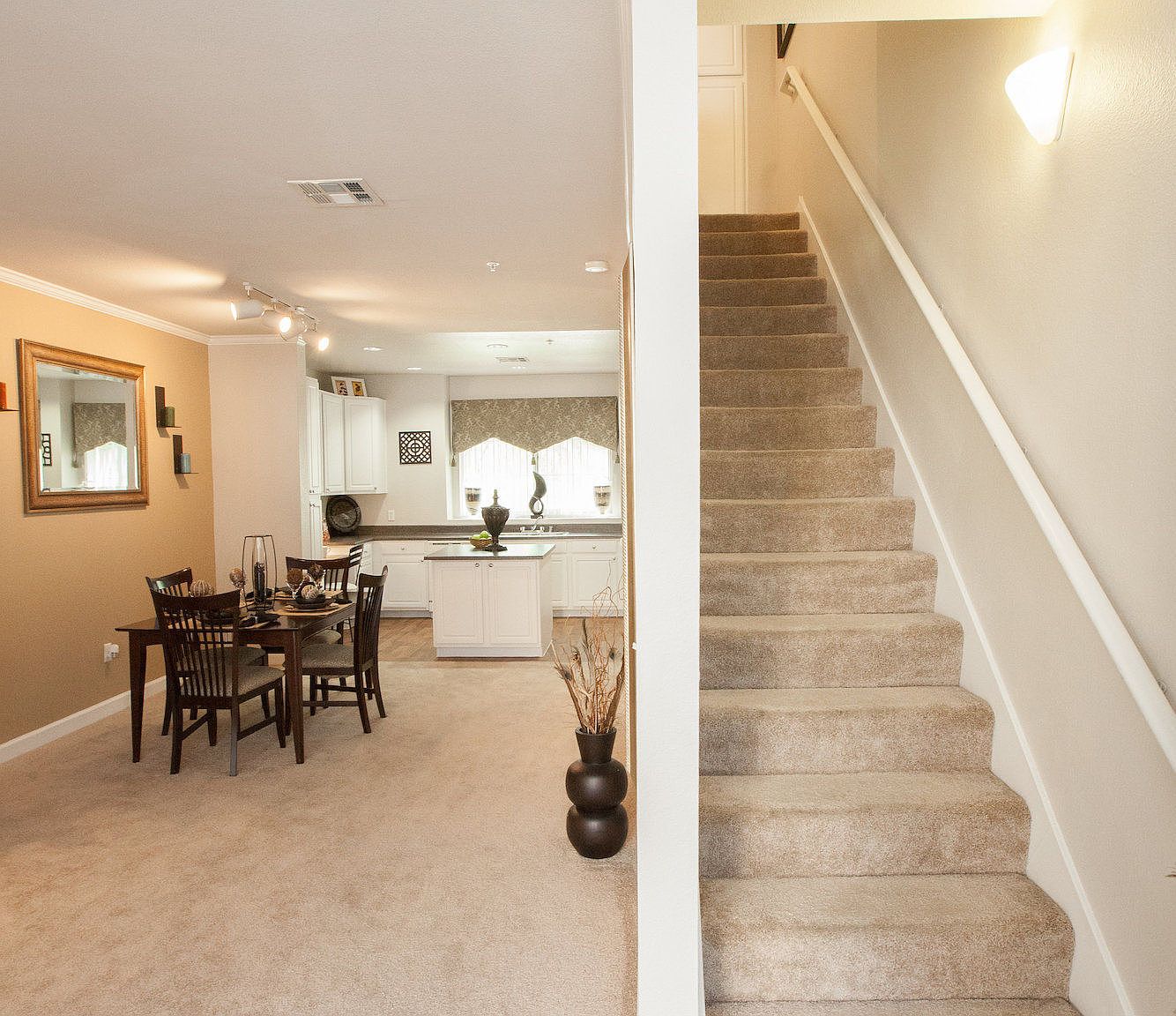 886 N Cofco Center Ct Unit 1001, Phoenix, AZ 85008 | Zillow
