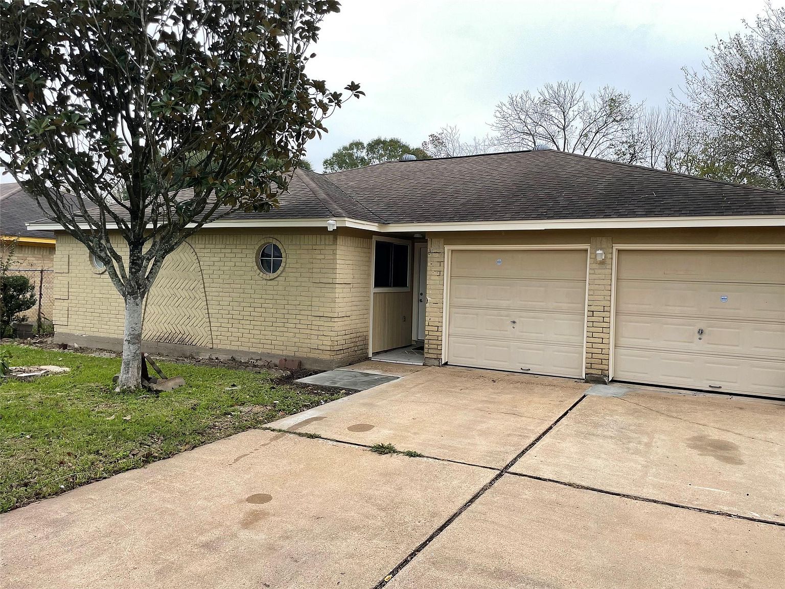 8109 Lanham Ln, Houston, TX 77075 | Zillow