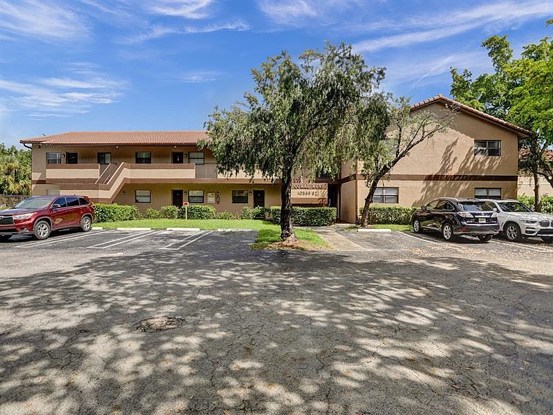 10571 Royal Palm Blvd, Pompano Beach, FL 33065 | Zillow