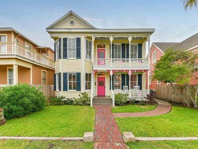 2520 Avenue P 1/2, Galveston, TX 77550 | MLS #4238522 | Zillow