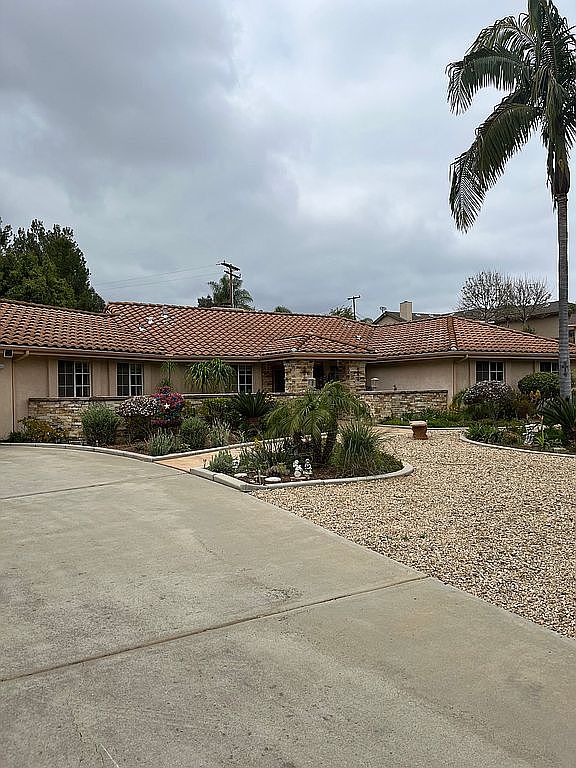 1004 Snow Crk, Fallbrook, CA 92028 | Zillow