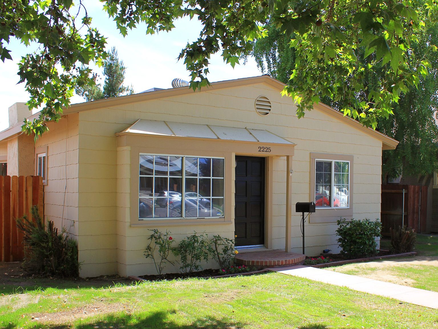 2225 San Emidio St, Bakersfield, CA 93304 | Zillow