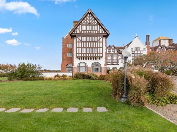 Historic Montauk Manor - Montauk Real Estate - 3 Homes For Sale | Zillow