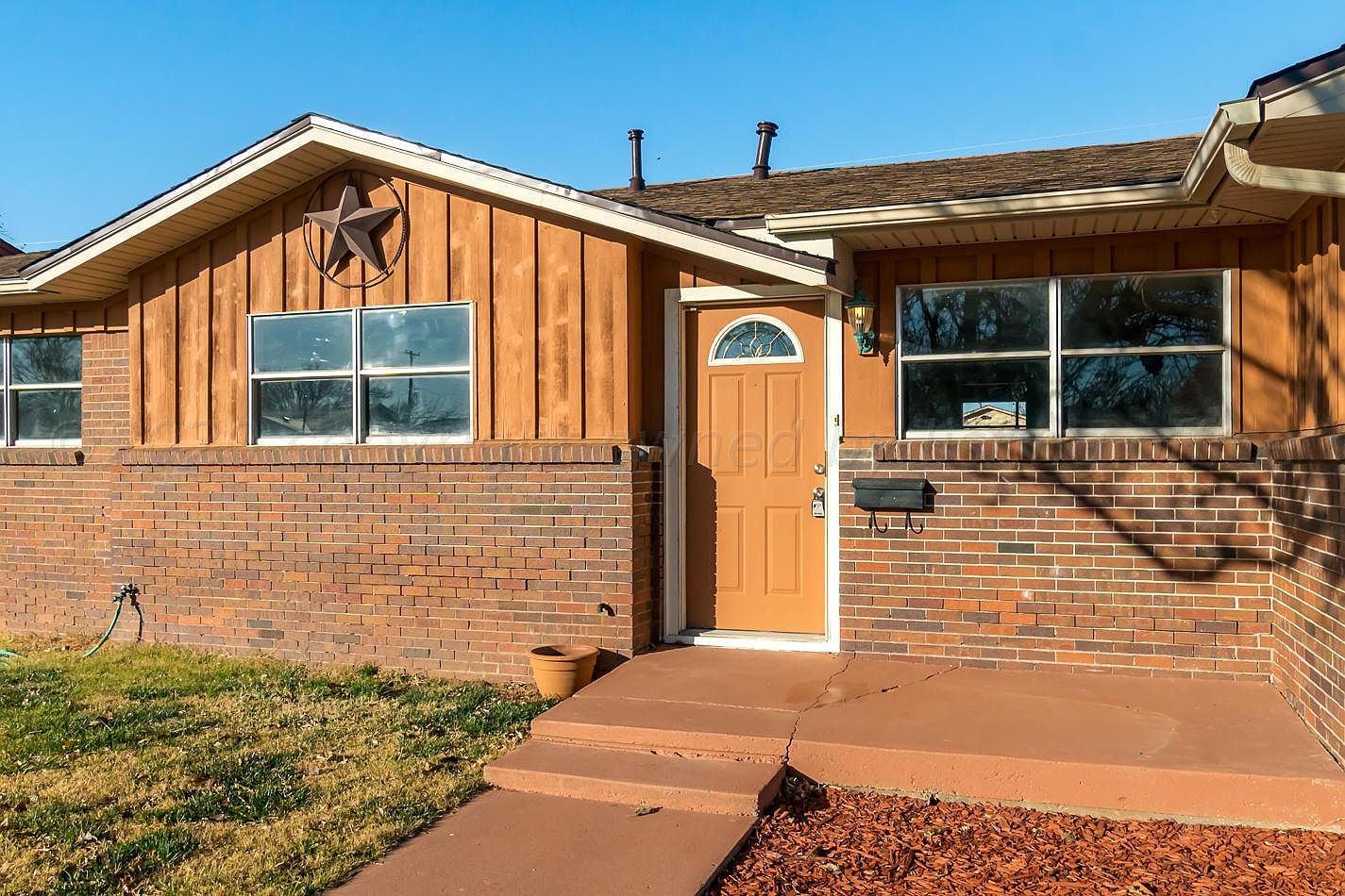 2229 N Zimmers St, Pampa, TX 79065 | Zillow