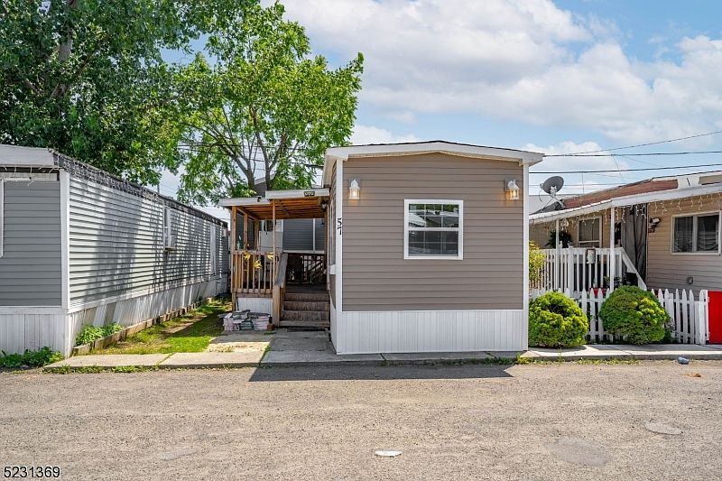 57 Helen Dr, Moonachie, NJ 07074 | Zillow