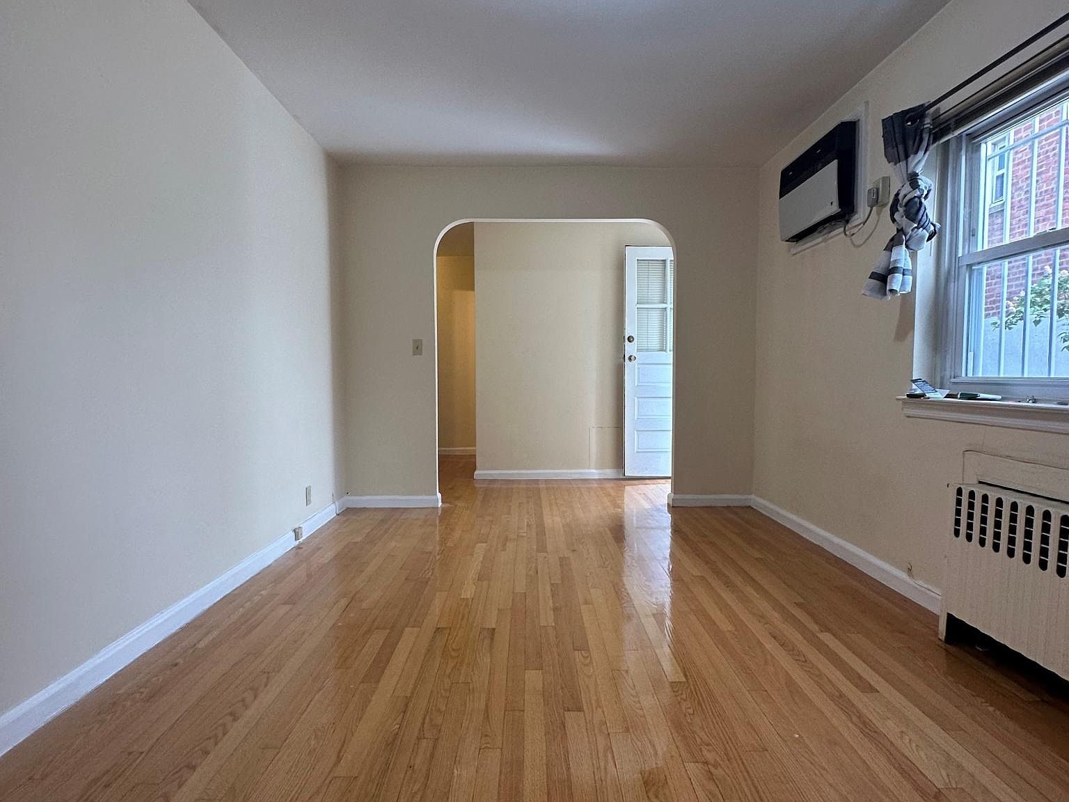 2426 Fish Ave #1, Bronx, NY 10469 | Zillow