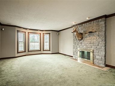 261 Indian Hills Dr NE, Corydon, IN 47112 | Zillow