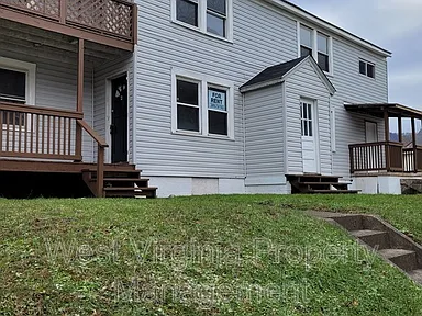 119 Route 60 Boomer WV | Zillow