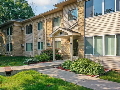 Birchwood East Apartments 110 Anderson Dr Virginia Mn 1 Units