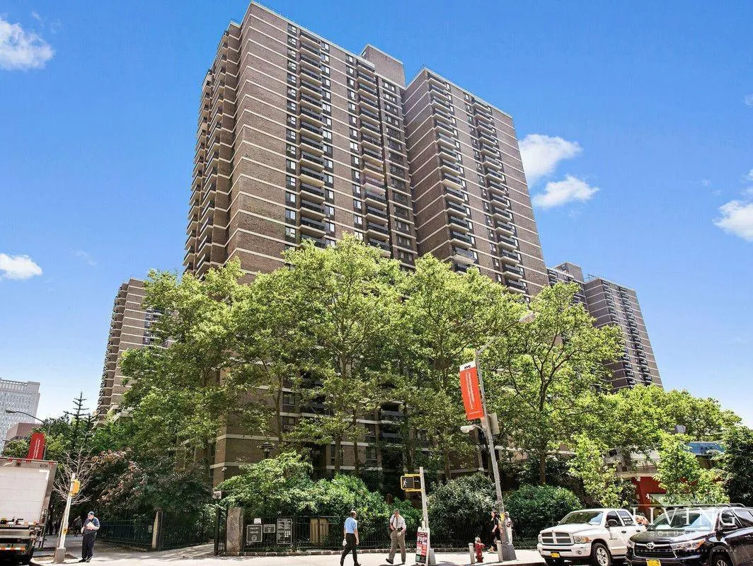 77 Fulton Street #22L in Fulton/Seaport, Manhattan | StreetEasy