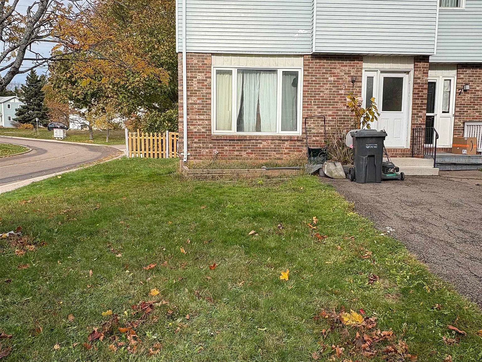 3 Dawson Ct, Charlottetown, PE C1A 8T1 | MLS #202527800 | Zillow