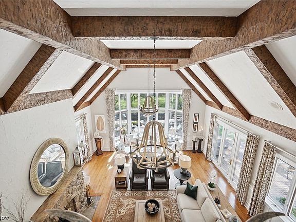 8330 Eagle Ridge Dr, Painesville, OH 44077 | MLS #4453824 | Zillow