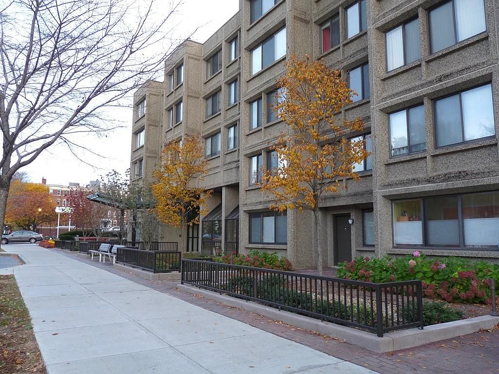 1731 Beacon St APT 609, Brookline, MA 02445 | Zillow