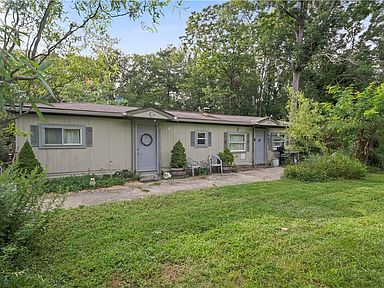 142 E Killingly Rd #B, Foster, RI 02825 | Zillow