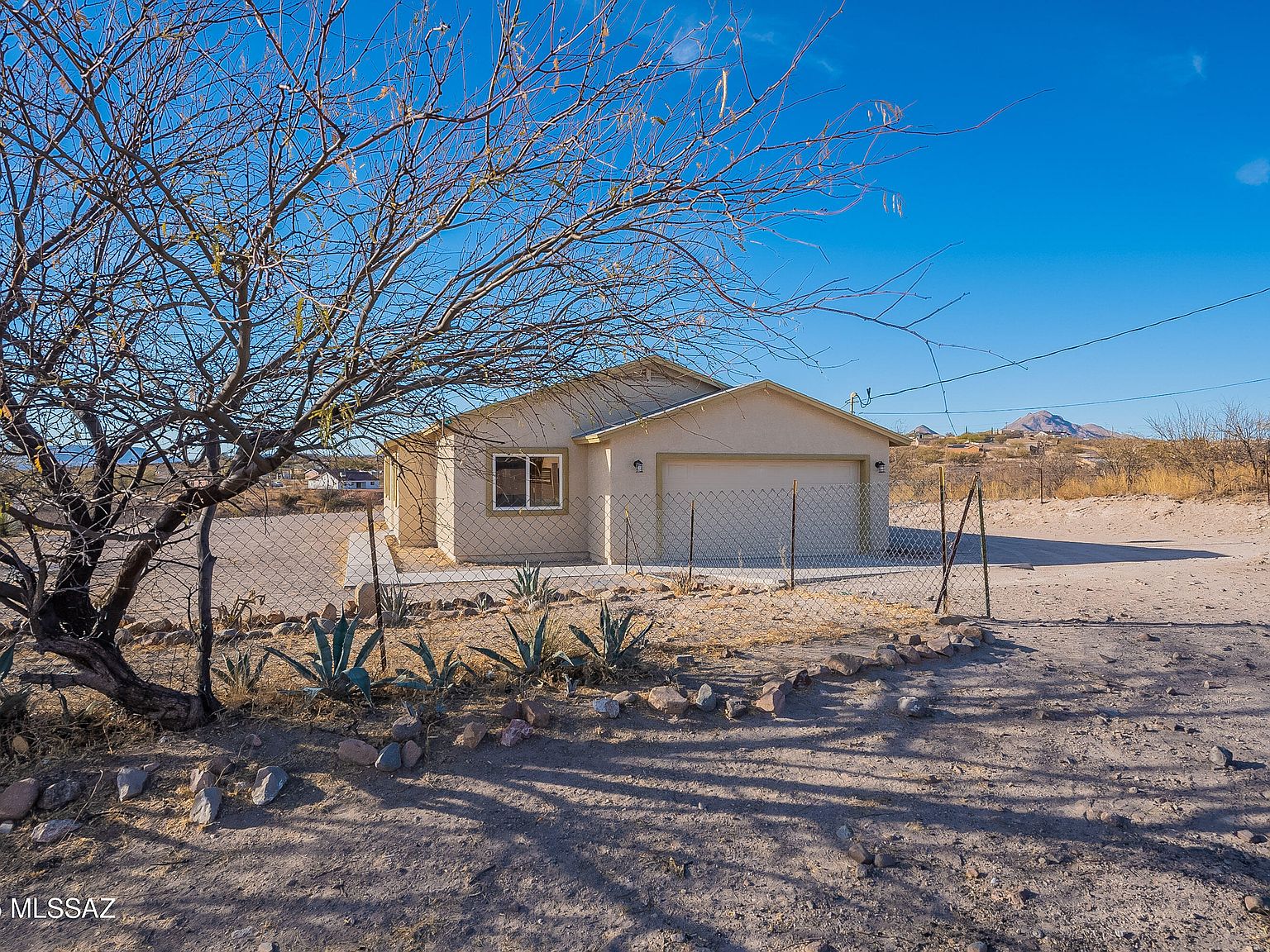 981 Circulo Tumbleweed, Rio Rico, AZ 85648 | MLS #22501930 | Zillow