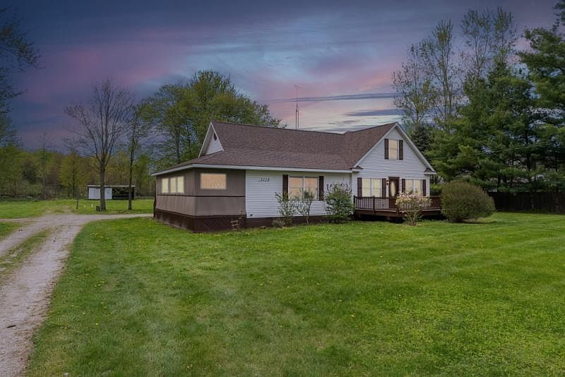 3328 Wagner Rd, Croswell, MI 48422 | Zillow
