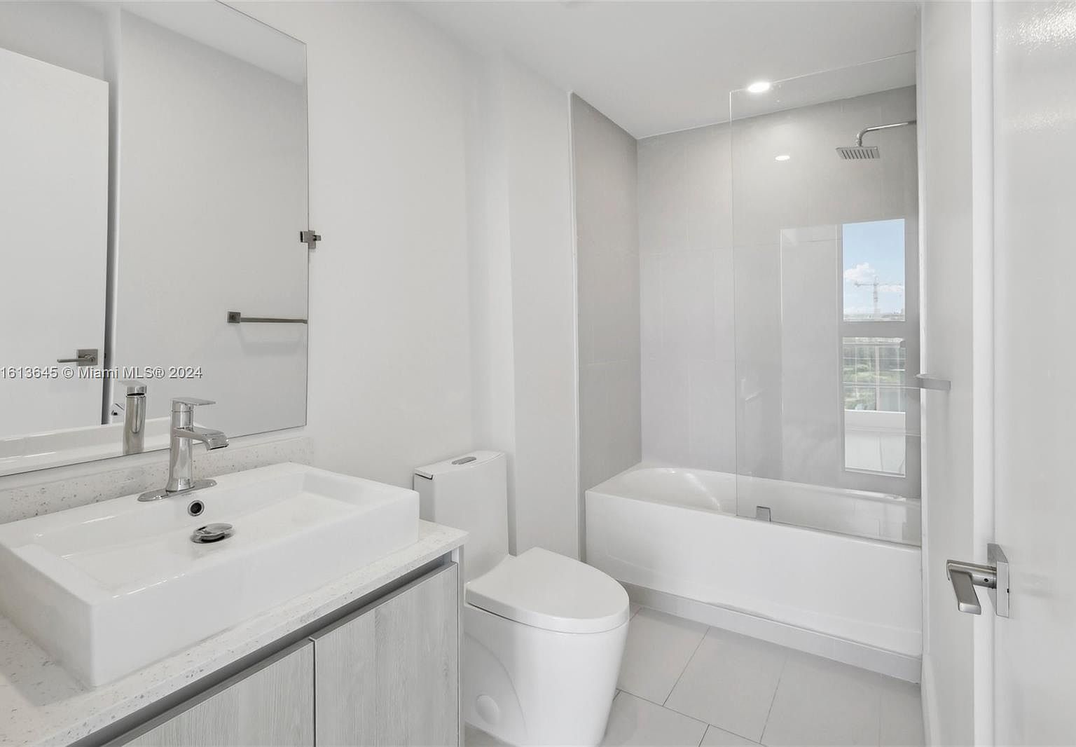 13800 Highland Dr PENTHOUSE 6, North Miami Beach, FL 33181 | Zillow