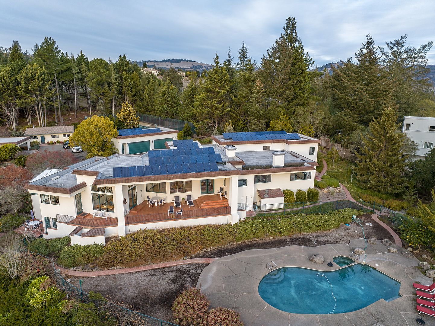3975 Chanate Rd, Santa Rosa, CA 95404 | Zillow