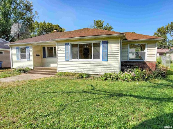 Flora IL Real Estate - Flora IL Homes For Sale | Zillow