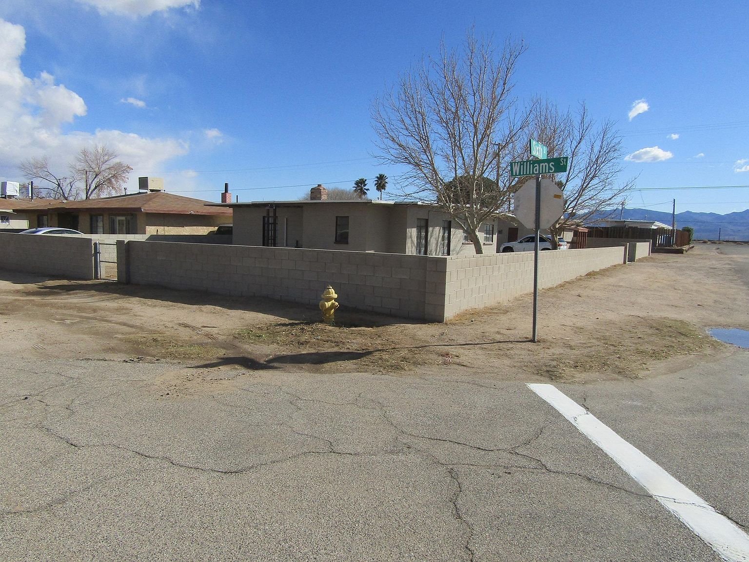 602 E Williams St, Yermo, CA 92398 | Zillow