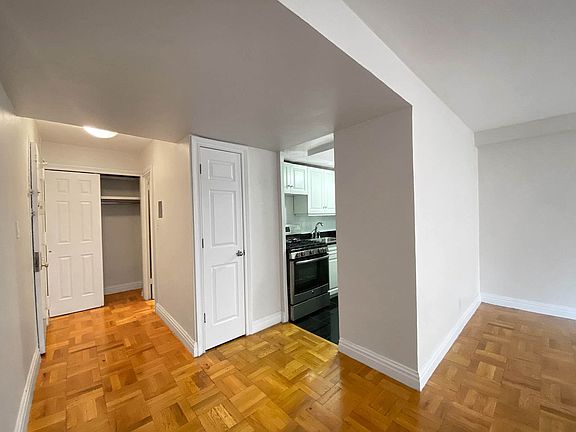 477 W 57th St #6P, New York, NY 10019 | Zillow