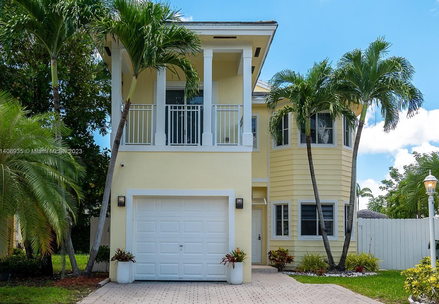 3568 NE 3rd Dr, Homestead, FL 33033 | Zillow
