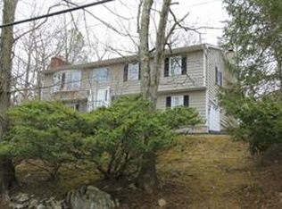 300 West Lake Blvd, Mahopac, NY 10541 | MLS #914726 | Zillow