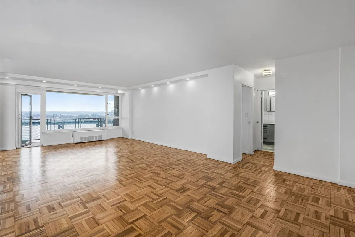 166-25 Powell Cove Boulevard #16K in Beechhurst, Queens | StreetEasy