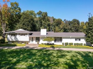 25635 River Dr, Franklin, MI 48025 | MLS #20240003576 | Zillow