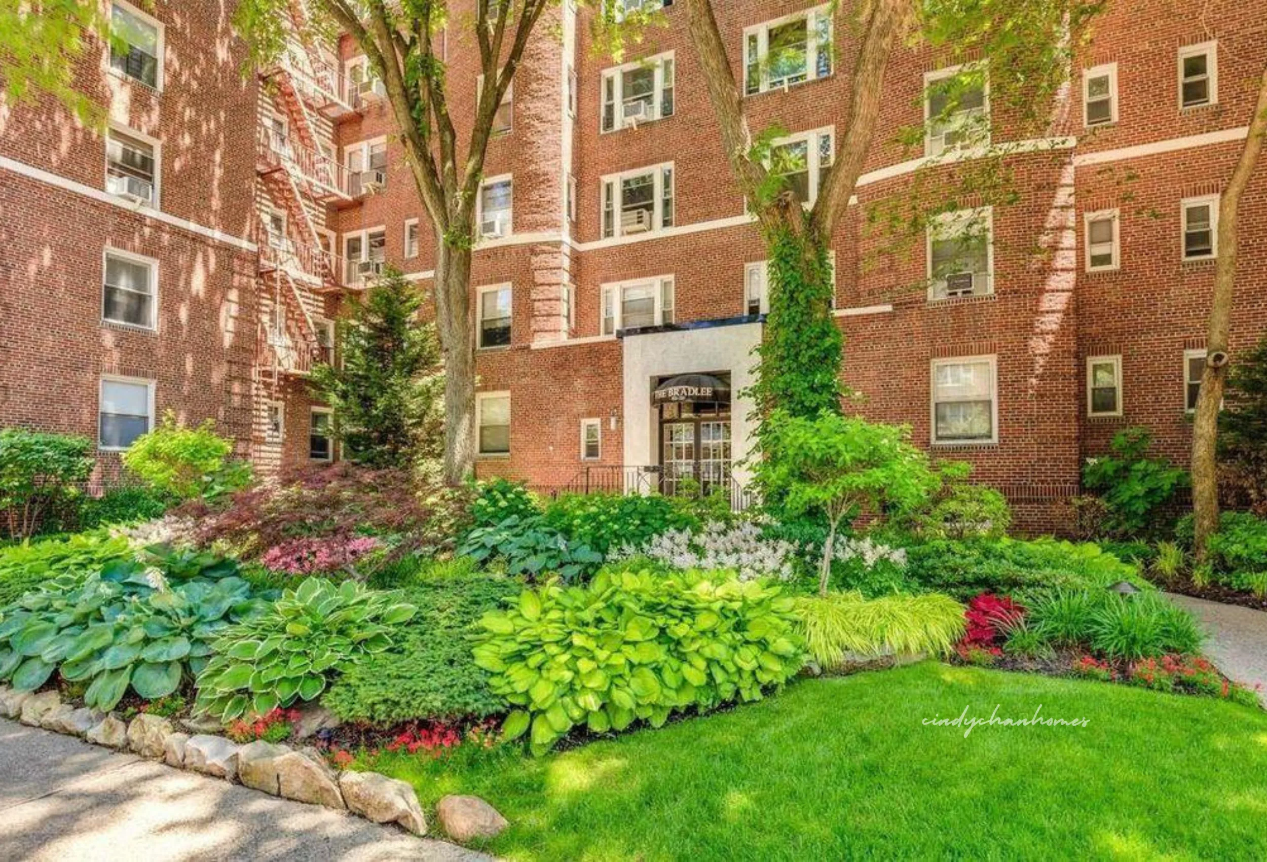 69-09 108th Street #205 in Forest Hills, Queens | StreetEasy