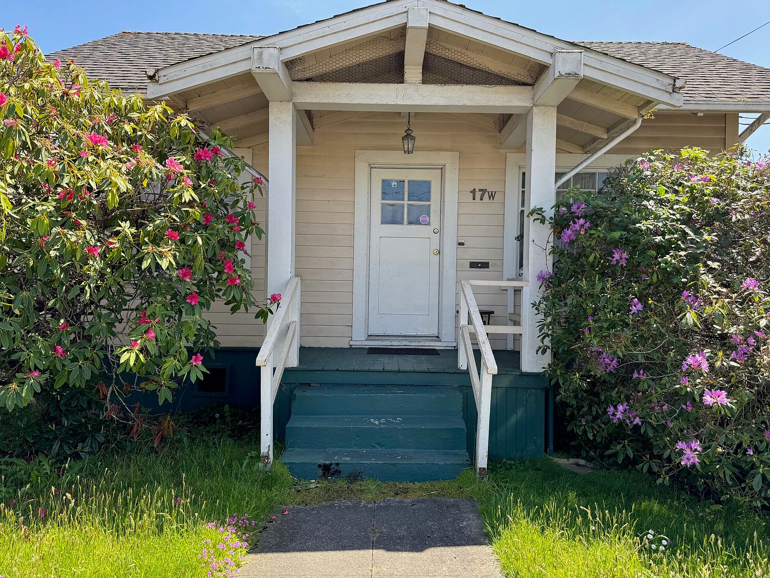 17 W 14th St, Eureka, CA 95501 | Zillow