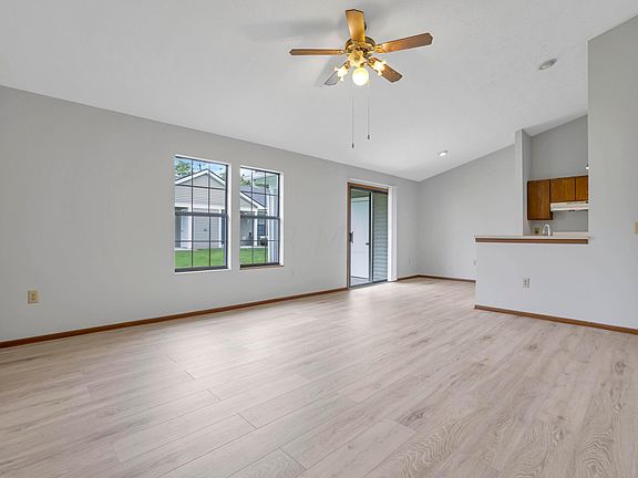 1049 Coventry Way APT C, Marysville, OH 43040 | Zillow