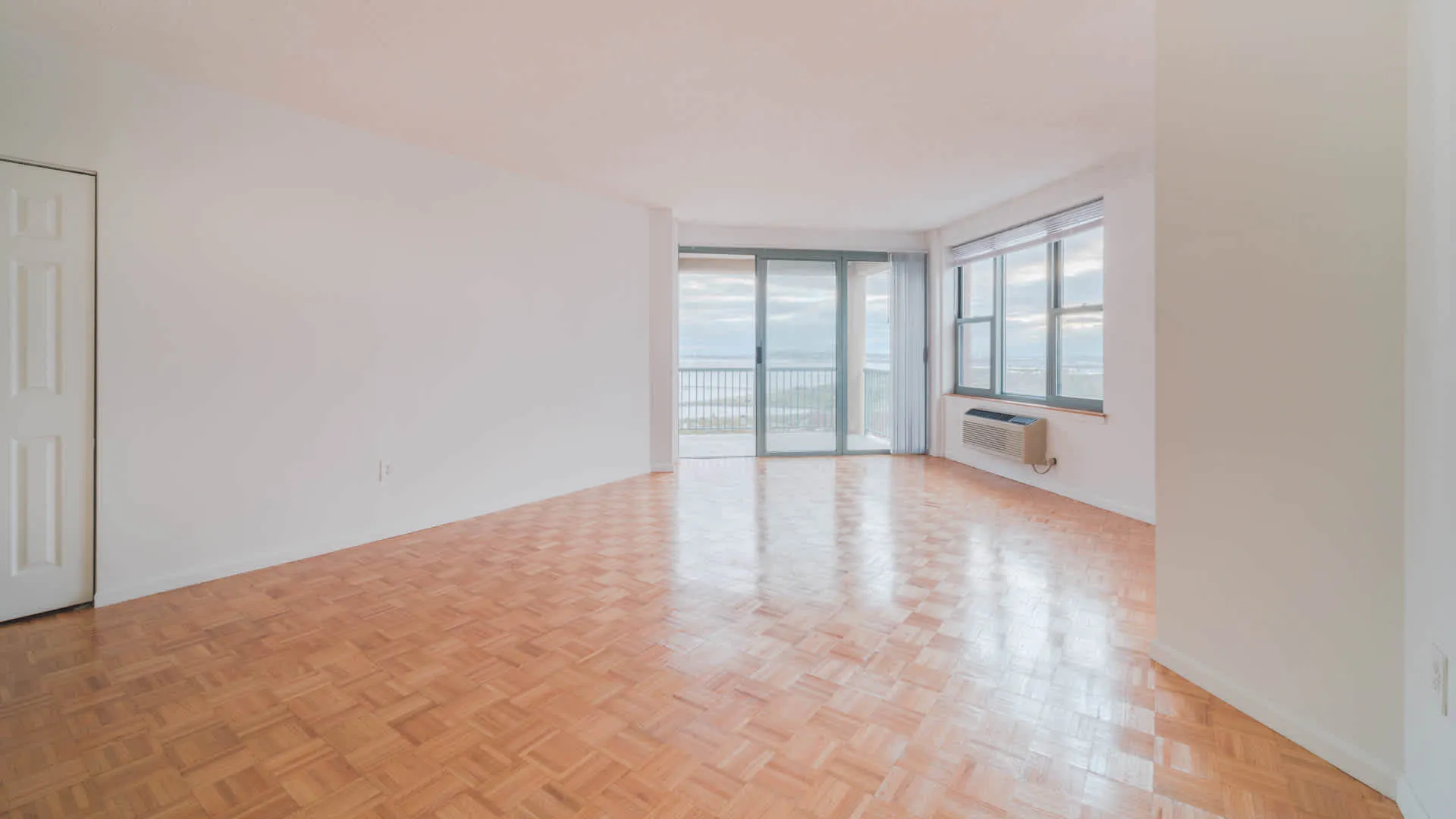 155 Washington Street #313 in Paulus Hook, New Jersey | StreetEasy