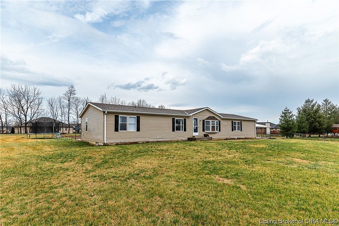 1088 S Indiana Avenue, Sellersburg, IN 47172 | MLS #202406410 | Zillow