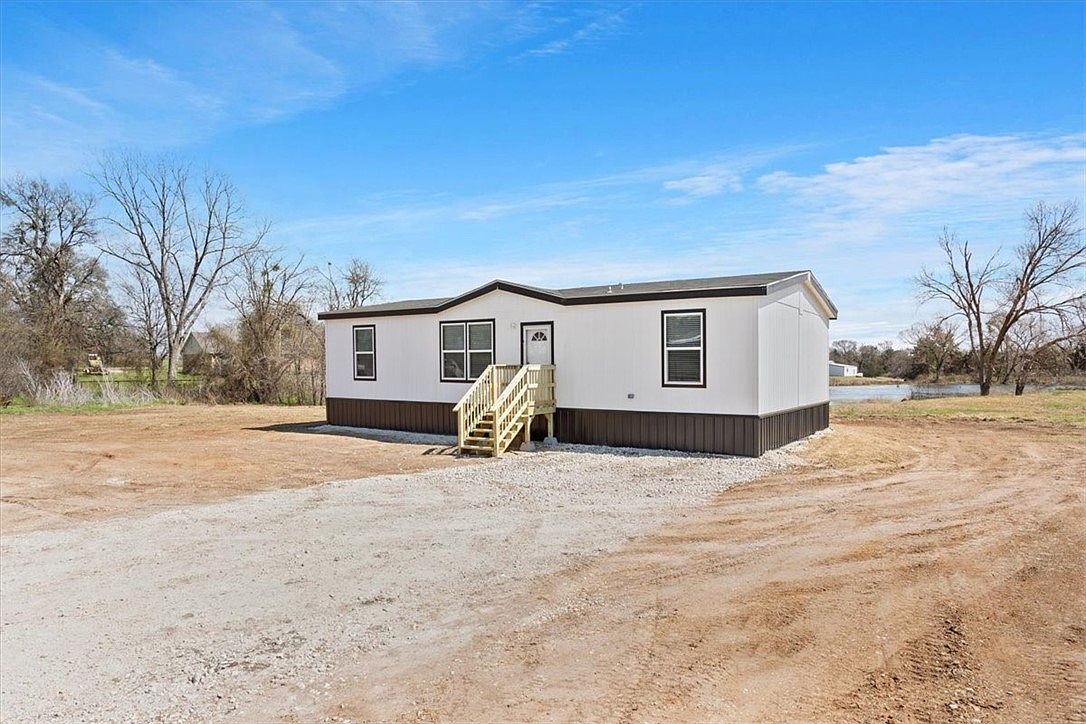 610 Bradley St, Groesbeck, TX 76642 | Zillow