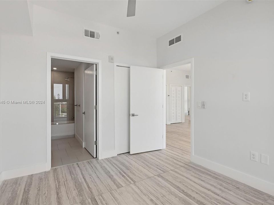 13800 Highland Dr Miami FL | Zillow