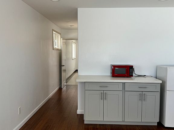 4197A Halupa St, Honolulu, HI 96818 | Zillow